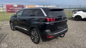 Black Peugeot 5008 2017 in Marijampole, with an engine capacity of 1.60 L and mileage of 243 thousand km for 11600 €, photo 7 on AUTOMOTO.COM.LV