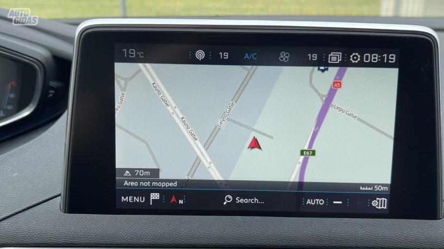 Black Peugeot 5008 2017 in Marijampole, with an engine capacity of 1.60 L and mileage of 243 thousand km for 11600 €, photo 32 on AUTOMOTO.COM.LV