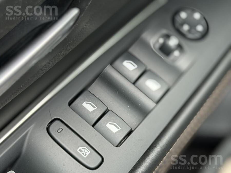 Melns Peugeot 5008 2017 Rīga, ar dzinēja tilpumu 1.60 L un nobraukumu 234 tūkst. km par 14300 €, foto 6 vietnē AUTOMOTO.COM.LV