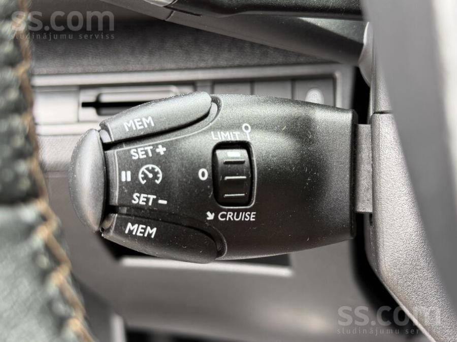 Melns Peugeot 5008 2017 Rīga, ar dzinēja tilpumu 1.60 L un nobraukumu 234 tūkst. km par 14300 €, foto 10 vietnē AUTOMOTO.COM.LV