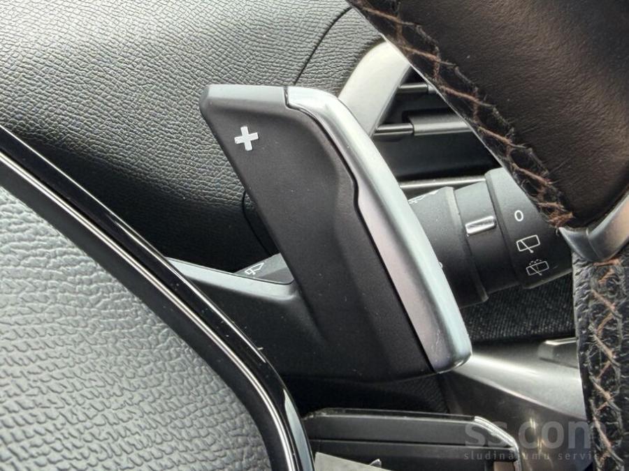 Melns Peugeot 5008 2017 Rīga, ar dzinēja tilpumu 1.60 L un nobraukumu 234 tūkst. km par 14300 €, foto 17 vietnē AUTOMOTO.COM.LV
