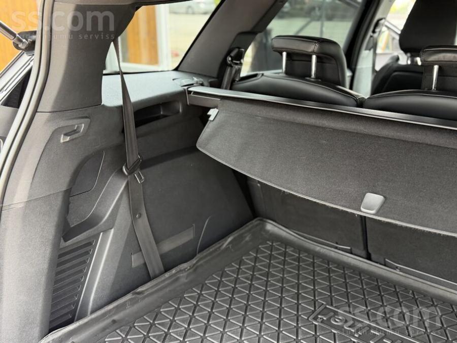 Melns Peugeot 5008 2017 Rīga, ar dzinēja tilpumu 1.60 L un nobraukumu 234 tūkst. km par 14300 €, foto 23 vietnē AUTOMOTO.COM.LV