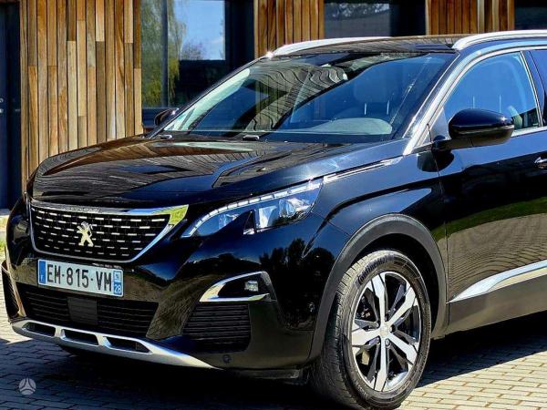 Melns Peugeot 5008 2017 Klaipėda, ar dzinēja tilpumu 1.20 L un nobraukumu 159 tūkst. km par 9800 €, foto 1 vietnē AUTOMOTO.COM.LV