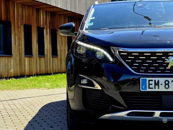Melns Peugeot 5008 2017 Klaipėda, ar dzinēja tilpumu 1.20 L un nobraukumu 159 tūkst. km par 9800 €, foto 10 vietnē AUTOMOTO.COM.LV