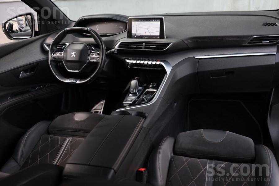 Black Peugeot 5008 2017 in Tukums, with an engine capacity of 2.00 L and mileage of 242 thousand km for 15900 €, photo 6 on AUTOMOTO.COM.LV