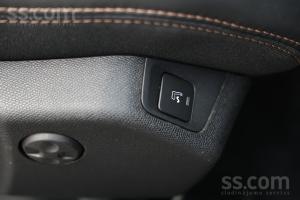 Black Peugeot 5008 2017 in Tukums, with an engine capacity of 2.00 L and mileage of 242 thousand km for 15900 €, photo 8 on AUTOMOTO.COM.LV