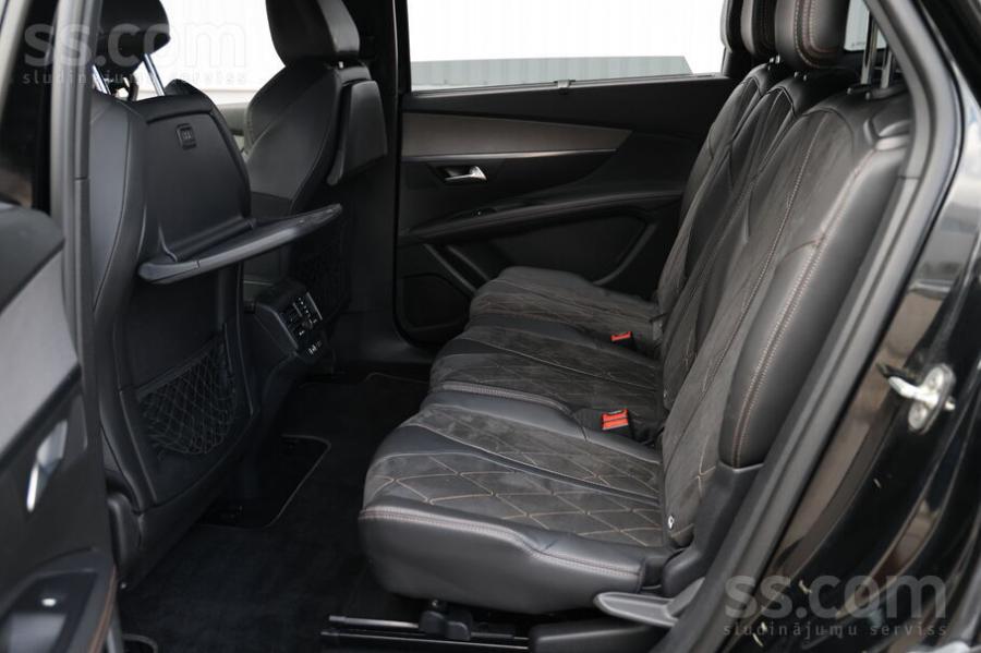 Black Peugeot 5008 2017 in Tukums, with an engine capacity of 2.00 L and mileage of 242 thousand km for 15900 €, photo 17 on AUTOMOTO.COM.LV