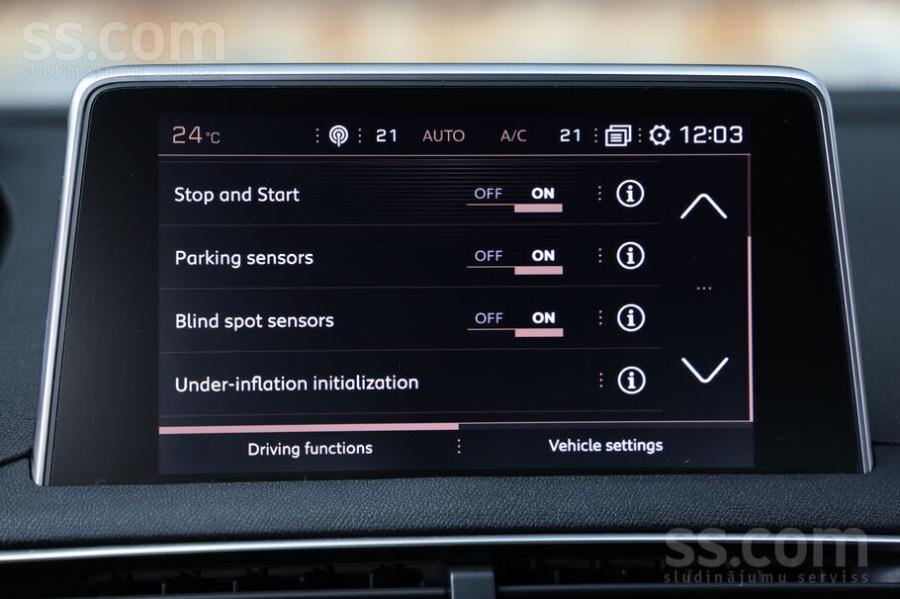 Black Peugeot 5008 2017 in Tukums, with an engine capacity of 2.00 L and mileage of 242 thousand km for 15900 €, photo 21 on AUTOMOTO.COM.LV