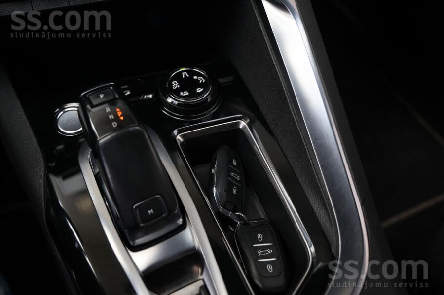 Black Peugeot 5008 2017 in Tukums, with an engine capacity of 2.00 L and mileage of 242 thousand km for 15900 €, photo 27 on AUTOMOTO.COM.LV