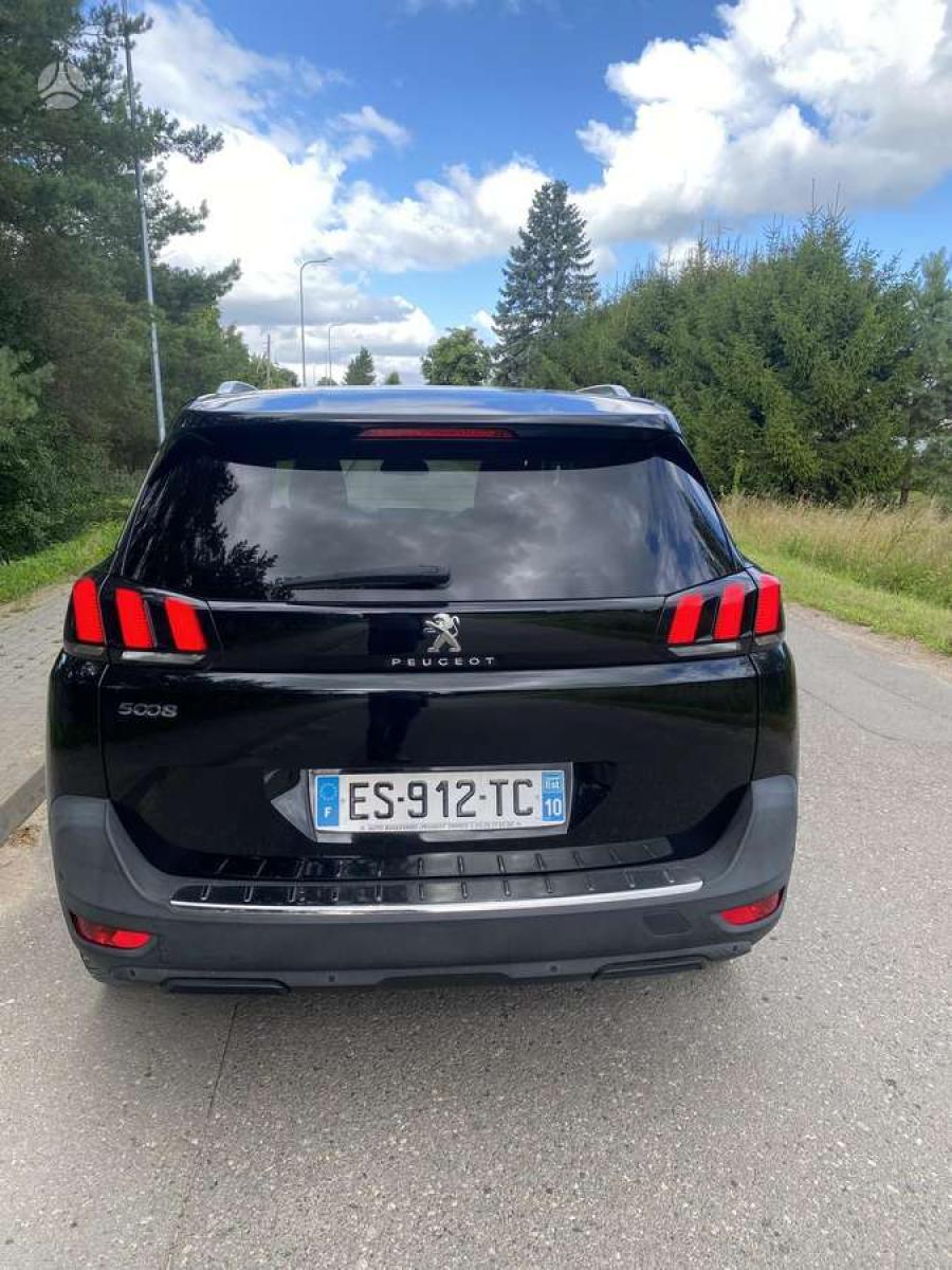 Melns Peugeot 5008 2017 Tauragė, ar dzinēja tilpumu 1.20 L un nobraukumu 87 tūkst. km par 9499 €, foto 6 vietnē AUTOMOTO.COM.LV