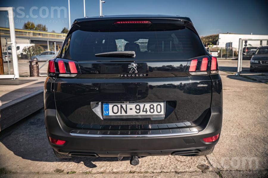 Black Peugeot 5008 2017 in Riga, with an engine capacity of 1.60 L and mileage of 234 thousand km for 13890 €, photo 33 on AUTOMOTO.COM.LV