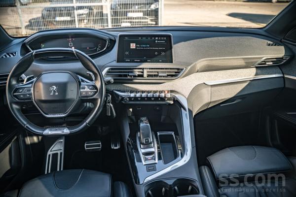Black Peugeot 5008 2017 in Riga, with an engine capacity of 1.60 L and mileage of 234 thousand km for 13890 €, photo 7 on AUTOMOTO.COM.LV