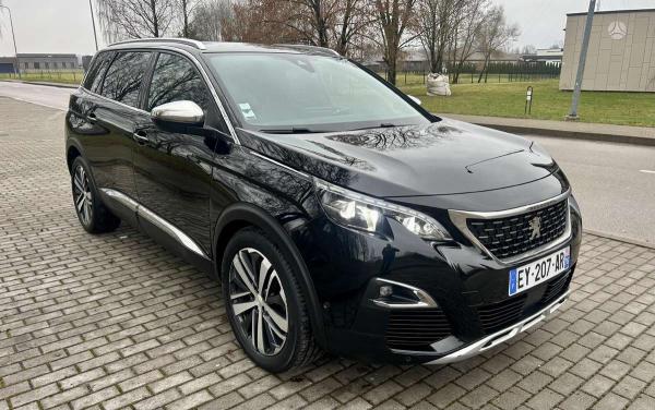 Black Peugeot 5008 2018 in Taurage, with an engine capacity of 2.00 L and mileage of 202 thousand km for 12600 €, photo 5 on AUTOMOTO.COM.LV