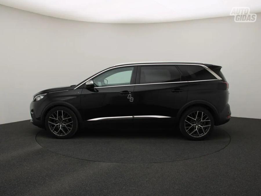 Black Peugeot 5008 2018 in Vilnius, with an engine capacity of 2.00 L and mileage of 279 thousand km for 14399 €, photo 7 on AUTOMOTO.COM.LV