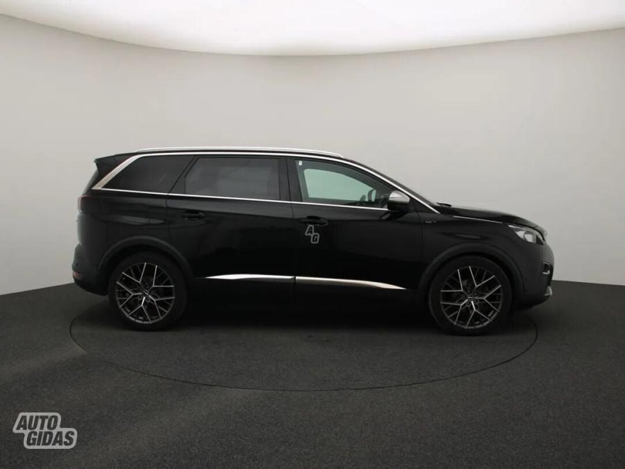 Black Peugeot 5008 2018 in Vilnius, with an engine capacity of 2.00 L and mileage of 279 thousand km for 14399 €, photo 10 on AUTOMOTO.COM.LV