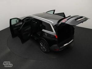 Black Peugeot 5008 2018 in Vilnius, with an engine capacity of 2.00 L and mileage of 279 thousand km for 14399 €, photo 14 on AUTOMOTO.COM.LV