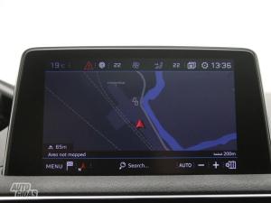 Black Peugeot 5008 2018 in Vilnius, with an engine capacity of 2.00 L and mileage of 279 thousand km for 14399 €, photo 25 on AUTOMOTO.COM.LV