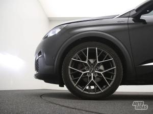 Black Peugeot 5008 2018 in Vilnius, with an engine capacity of 2.00 L and mileage of 279 thousand km for 14399 €, photo 28 on AUTOMOTO.COM.LV