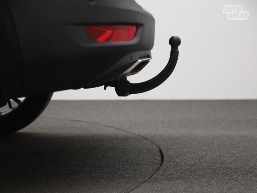 Black Peugeot 5008 2018 in Vilnius, with an engine capacity of 2.00 L and mileage of 279 thousand km for 14399 €, photo 29 on AUTOMOTO.COM.LV