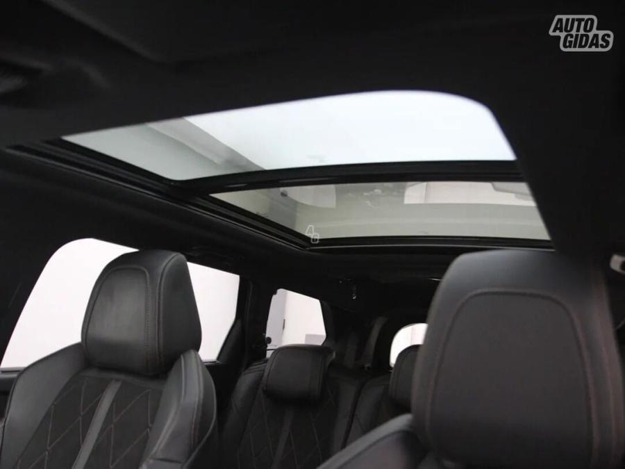 Black Peugeot 5008 2018 in Vilnius, with an engine capacity of 2.00 L and mileage of 279 thousand km for 14399 €, photo 37 on AUTOMOTO.COM.LV