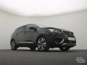Black Peugeot 5008 2018 in Vilnius, with an engine capacity of 1.60 L and mileage of 235 thousand km for 12399 €, photo 12 on AUTOMOTO.COM.LV