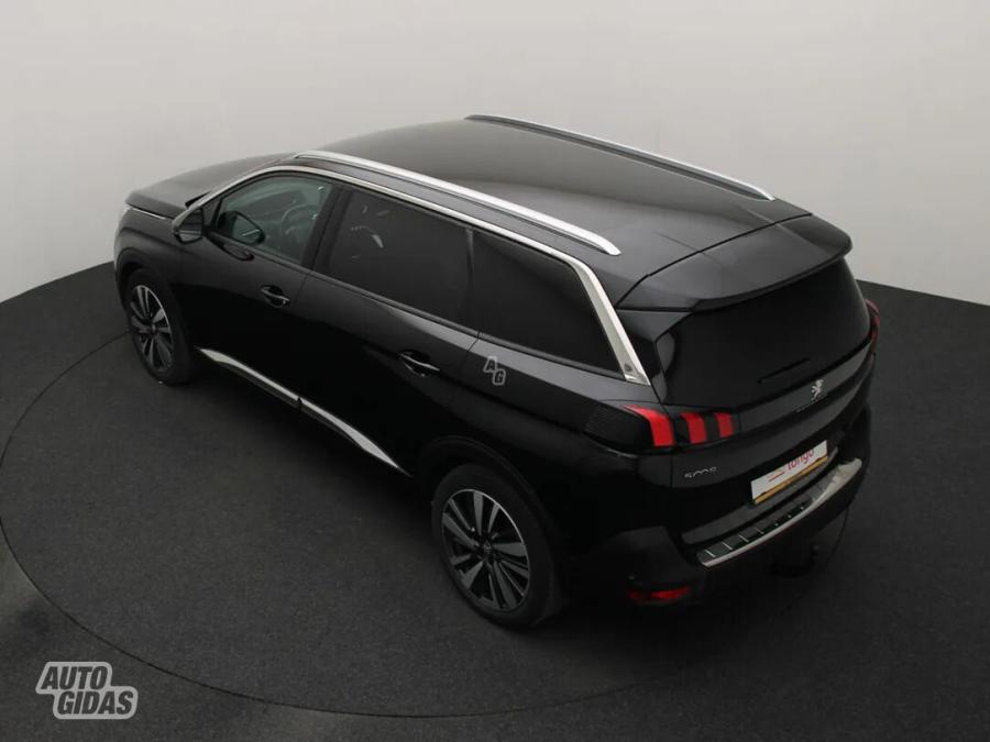 Black Peugeot 5008 2018 in Vilnius, with an engine capacity of 1.60 L and mileage of 235 thousand km for 12399 €, photo 13 on AUTOMOTO.COM.LV