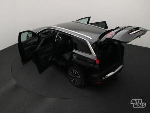 Black Peugeot 5008 2018 in Vilnius, with an engine capacity of 1.60 L and mileage of 235 thousand km for 12399 €, photo 14 on AUTOMOTO.COM.LV