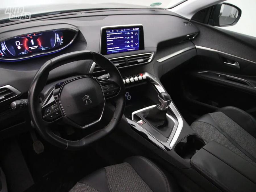 Black Peugeot 5008 2018 in Vilnius, with an engine capacity of 1.60 L and mileage of 235 thousand km for 12399 €, photo 18 on AUTOMOTO.COM.LV