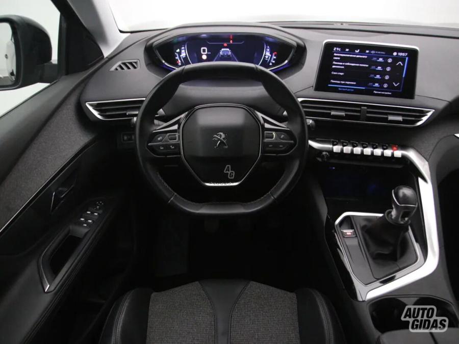 Black Peugeot 5008 2018 in Vilnius, with an engine capacity of 1.60 L and mileage of 235 thousand km for 12399 €, photo 19 on AUTOMOTO.COM.LV