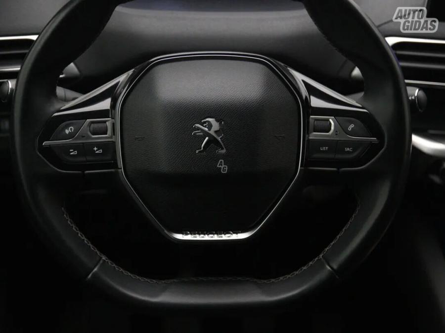 Black Peugeot 5008 2018 in Vilnius, with an engine capacity of 1.60 L and mileage of 235 thousand km for 12399 €, photo 20 on AUTOMOTO.COM.LV
