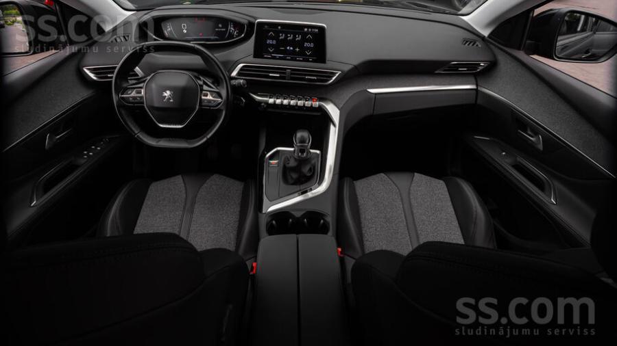 Black Peugeot 5008 2018 in Jelgava, with an engine capacity of 1.20 L and mileage of 125 thousand km for 10750 €, photo 10 on AUTOMOTO.COM.LV