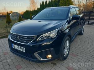 Black Peugeot 5008 2018 in Riga, with an engine capacity of 1.50 L and mileage of 123 thousand km for 12100 €, photo 7 on AUTOMOTO.COM.LV