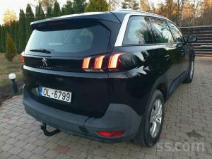 Black Peugeot 5008 2018 in Riga, with an engine capacity of 1.50 L and mileage of 123 thousand km for 12100 €, photo 10 on AUTOMOTO.COM.LV