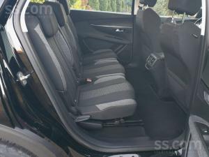 Black Peugeot 5008 2018 in Riga, with an engine capacity of 1.50 L and mileage of 123 thousand km for 12100 €, photo 17 on AUTOMOTO.COM.LV