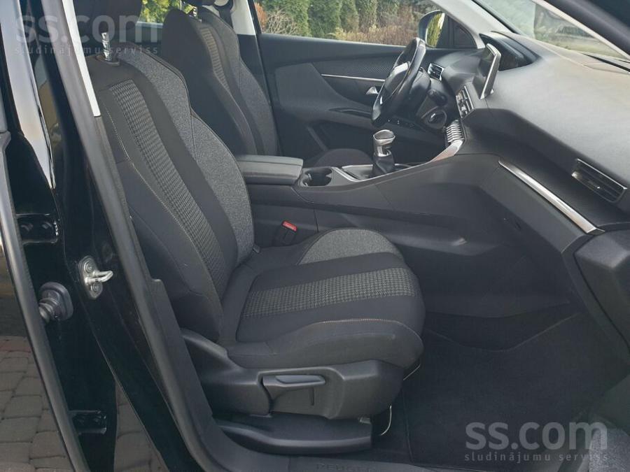 Black Peugeot 5008 2018 in Riga, with an engine capacity of 1.50 L and mileage of 123 thousand km for 12100 €, photo 32 on AUTOMOTO.COM.LV