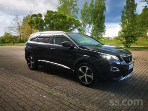 Melns Peugeot 5008 2018 Tukums, ar dzinēja tilpumu 1.50 L un nobraukumu 114 tūkst. km par 15250 €, foto  vietnē AUTOMOTO.COM.LV