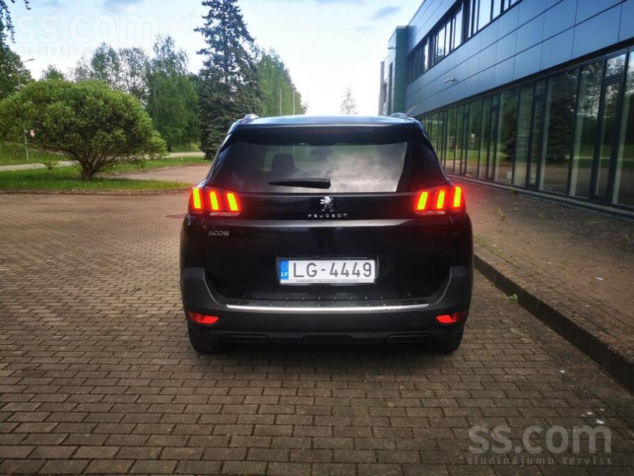 Черный Пежо 5008 2018 в Тукумс, объемом двигателя 1.50 л и пробегом 114 тыс. км за 15250 €, фото 7 на AUTOMOTO.COM.LV