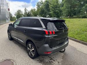 Melns Peugeot 5008 2018 Alīta, ar dzinēja tilpumu 1.50 L un nobraukumu 268 tūkst. km par 10600 €, foto 4 vietnē AUTOMOTO.COM.LV
