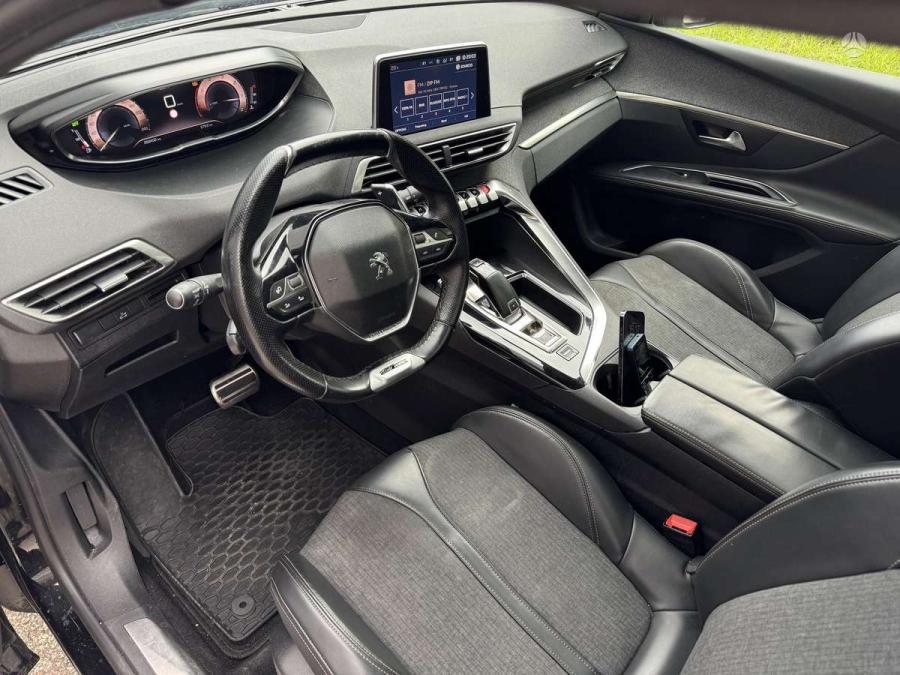 Melns Peugeot 5008 2018 Alīta, ar dzinēja tilpumu 1.50 L un nobraukumu 268 tūkst. km par 10600 €, foto 8 vietnē AUTOMOTO.COM.LV