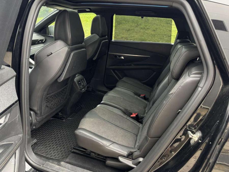 Melns Peugeot 5008 2018 Alīta, ar dzinēja tilpumu 1.50 L un nobraukumu 268 tūkst. km par 10600 €, foto 11 vietnē AUTOMOTO.COM.LV