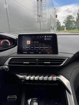 Melns Peugeot 5008 2018 Alīta, ar dzinēja tilpumu 1.50 L un nobraukumu 268 tūkst. km par 10600 €, foto 15 vietnē AUTOMOTO.COM.LV