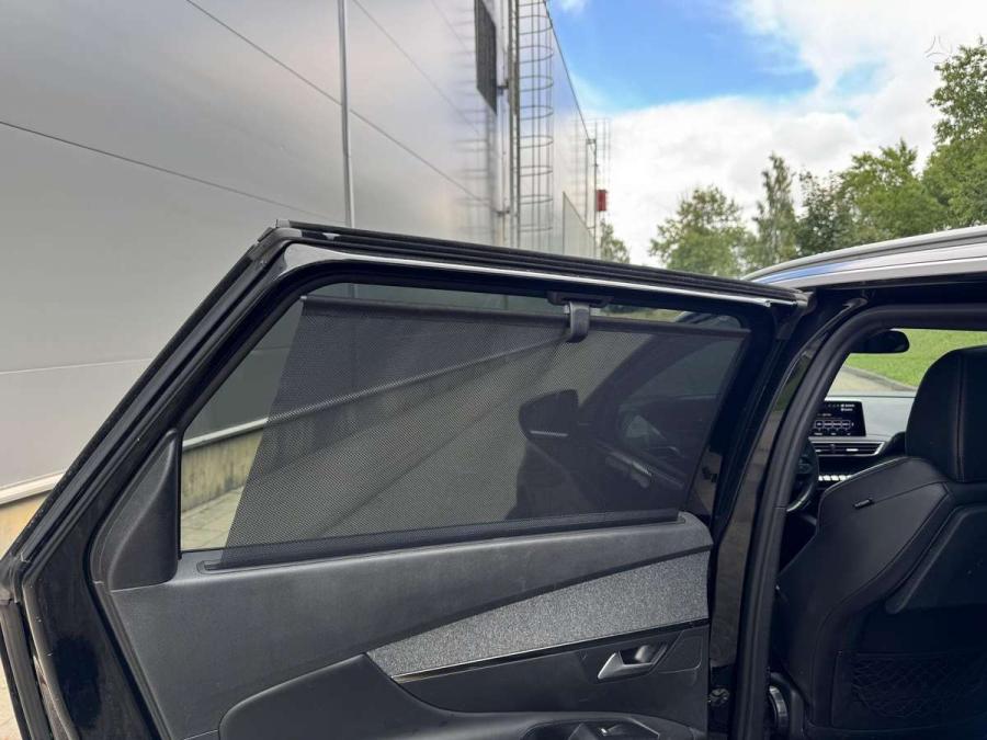 Melns Peugeot 5008 2018 Alīta, ar dzinēja tilpumu 1.50 L un nobraukumu 268 tūkst. km par 10600 €, foto 26 vietnē AUTOMOTO.COM.LV