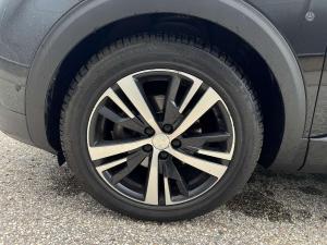 Melns Peugeot 5008 2018 Alīta, ar dzinēja tilpumu 1.50 L un nobraukumu 268 tūkst. km par 10600 €, foto 30 vietnē AUTOMOTO.COM.LV