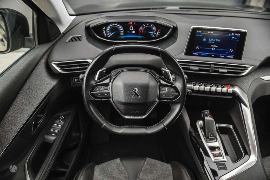 Melns Peugeot 5008 2018 Kauņa, ar dzinēja tilpumu 1.60 L un nobraukumu 140 tūkst. km par 13700 €, foto 10 vietnē AUTOMOTO.COM.LV