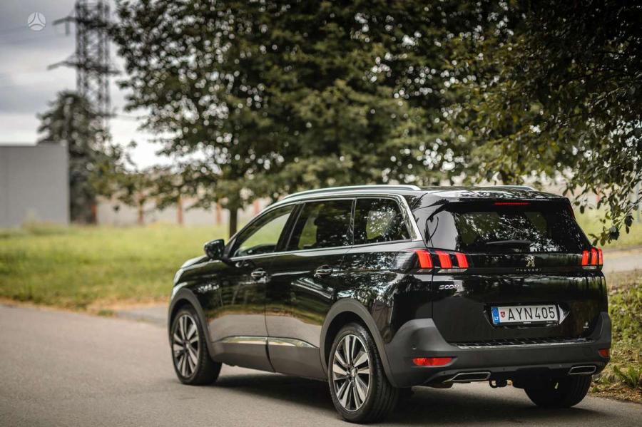 Melns Peugeot 5008 2018 Kauņa, ar dzinēja tilpumu 1.60 L un nobraukumu 140 tūkst. km par 13700 €, foto 26 vietnē AUTOMOTO.COM.LV