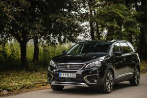 Melns Peugeot 5008 2018 Kauņa, ar dzinēja tilpumu 1.60 L un nobraukumu 140 tūkst. km par 13700 €, foto 29 vietnē AUTOMOTO.COM.LV