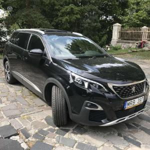 Melns Peugeot 5008 2018 Viļņa, ar dzinēja tilpumu 1.60 L un nobraukumu 226 tūkst. km par 12500 €, foto 3 vietnē AUTOMOTO.COM.LV