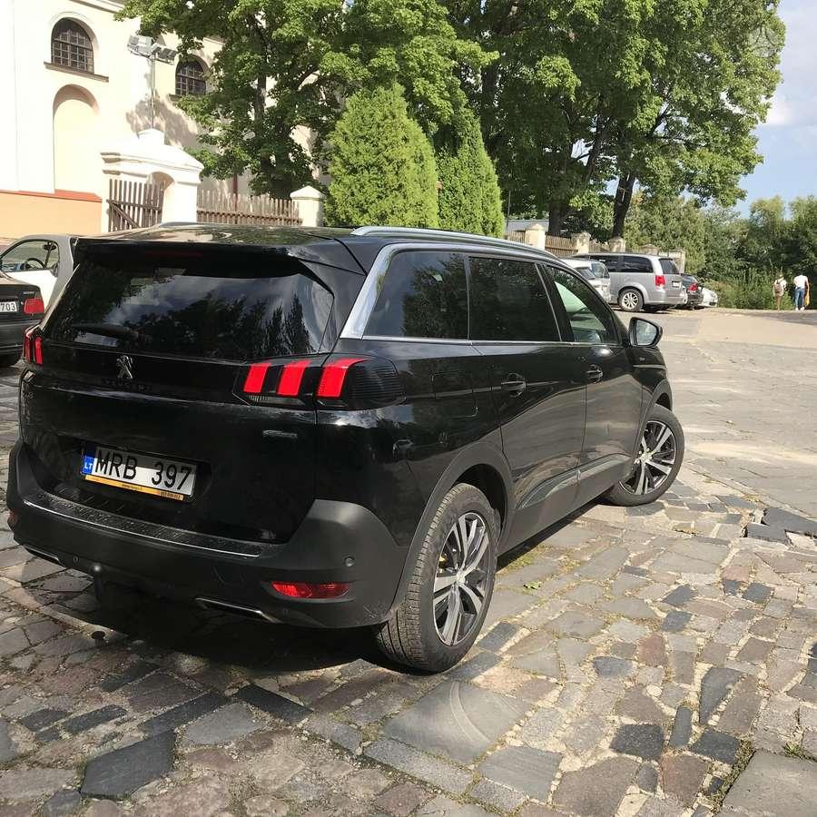 Melns Peugeot 5008 2018 Viļņa, ar dzinēja tilpumu 1.60 L un nobraukumu 226 tūkst. km par 12500 €, foto 4 vietnē AUTOMOTO.COM.LV