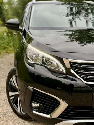 Black Peugeot 5008 2018 in Siauliai, with an engine capacity of 1.50 L and mileage of 182 thousand km for 14500 €, photo 18 on AUTOMOTO.COM.LV
