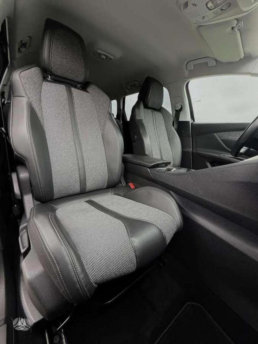 Black Peugeot 5008 2018 in Siauliai, with an engine capacity of 1.50 L and mileage of 182 thousand km for 14500 €, photo 34 on AUTOMOTO.COM.LV